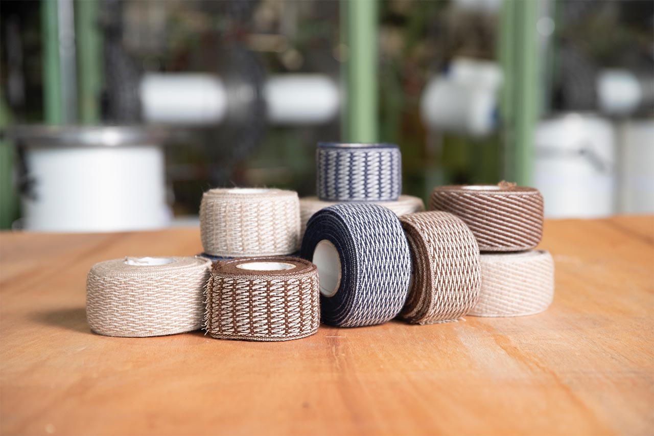 Altri materiali: lamè, lana, ciniglia - Compagnia Nazionale Nastri